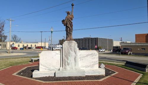 This Iconic Landmark In Arkansas Is The Oldest Replica Of Its Kind