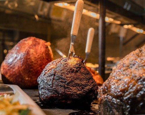 Robert's Buffet In Iowa Is A Dessert-Lover's Dream