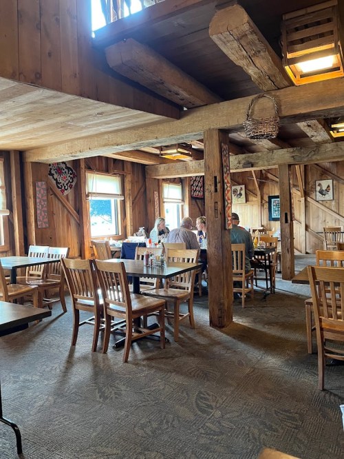 This Rustic Barn Restaurant In Ohio Is Delightfully Delicious