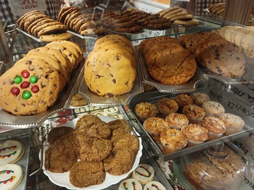 Take This Epic Road Trip To The Best Desserts In Iowa