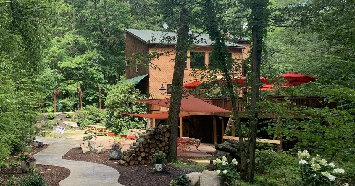 Dine At The Best Treehouse Restaurant In Pennsylvania