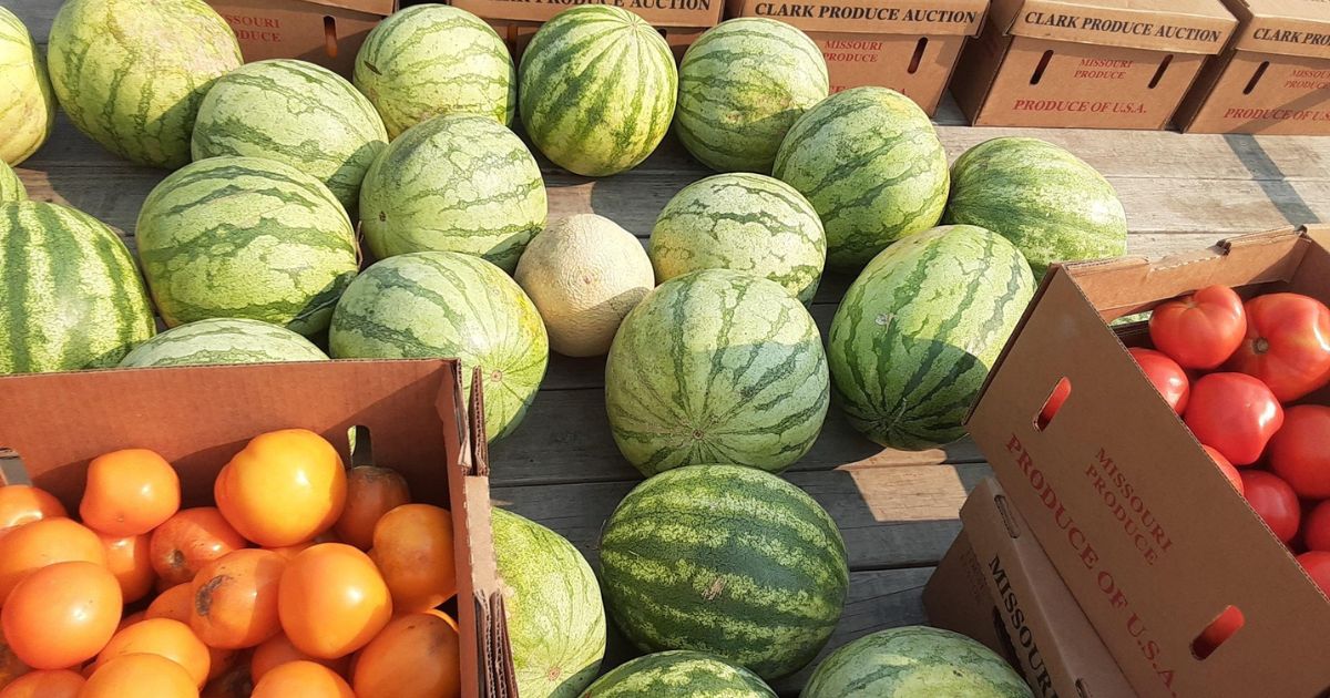 This Massive Missouri Flea Market Has Over 80 Acres to Explore