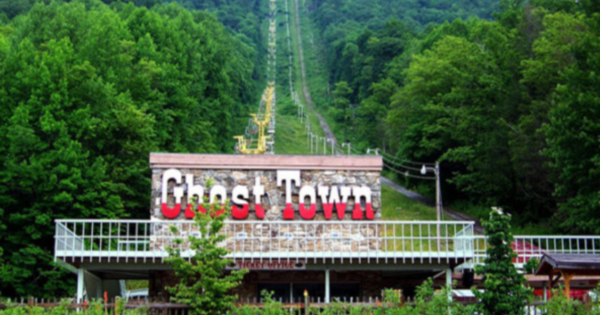 This Ghost Town In The Sky In North Carolina Is Fascinating
