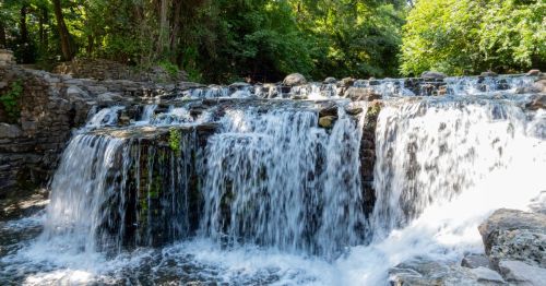 Best Waterfalls in Texas: 20 Local Favorites and Hidden Gems