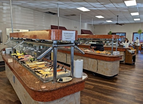 The Best Desserts In Alabama Are Served At Barnyard Buffet