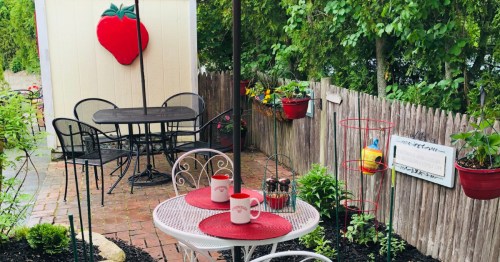 This Family Restaurant in Massachusetts Is Worth a Trip to the Country