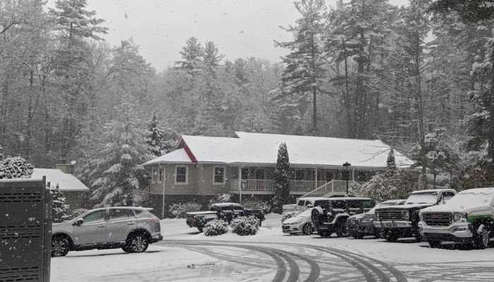 Zoller Hardware Gifts and Gadgets Mercantile's Massive Gift Shop