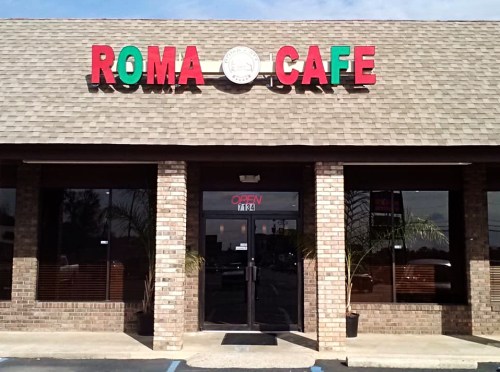 Italian Restaurant In Alabama With Delicious Burgers: Roma Cafe