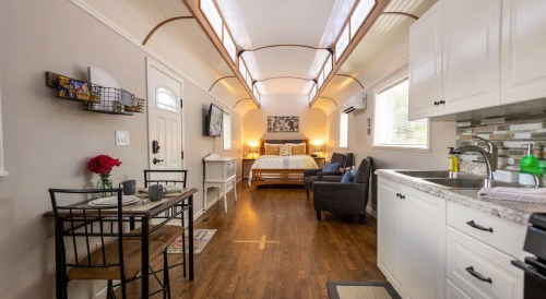 Best Places To Stay In Colorado: Trolley Car VRBO