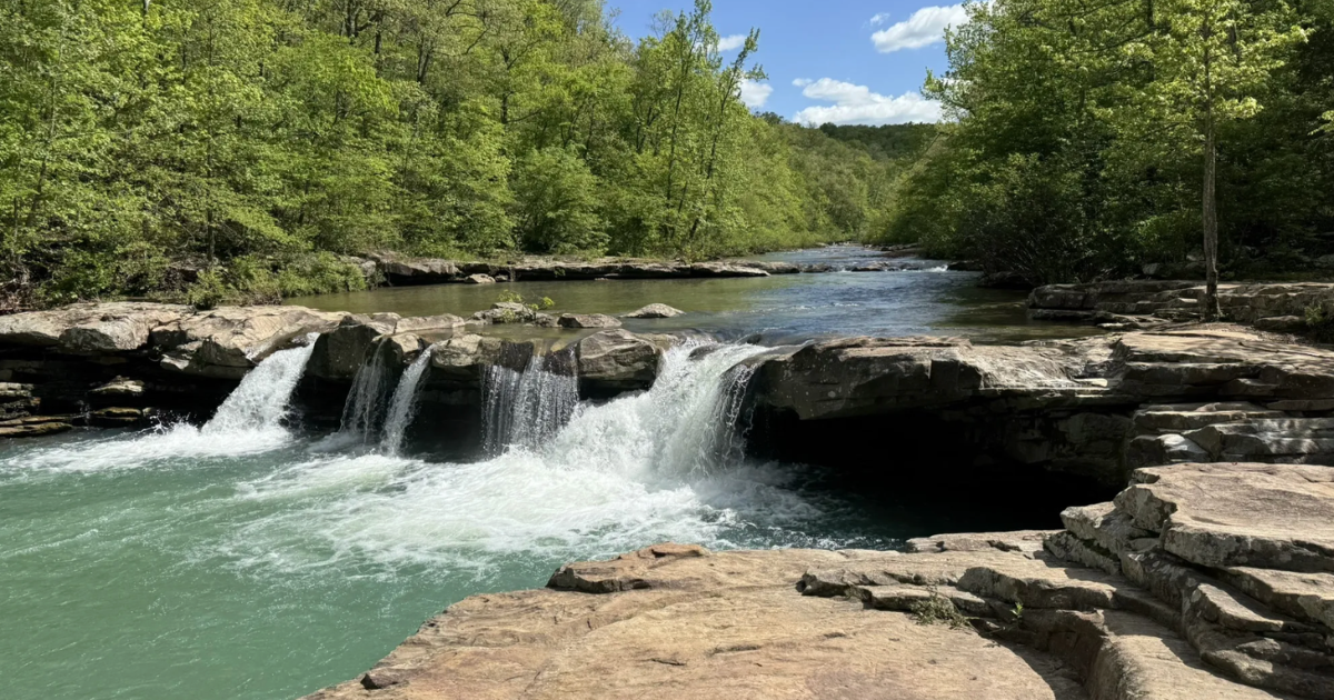 Arkansas Waterfall Road Trip: 8 Beautiful Waterfalls to See