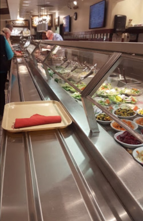 Enjoy Home-Cooking At A Cafeteria-Style Restaurant In Missouri