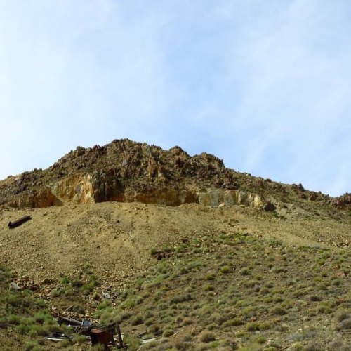 Take This Turquoise Mine Tour In Nevada And Dig For Gems