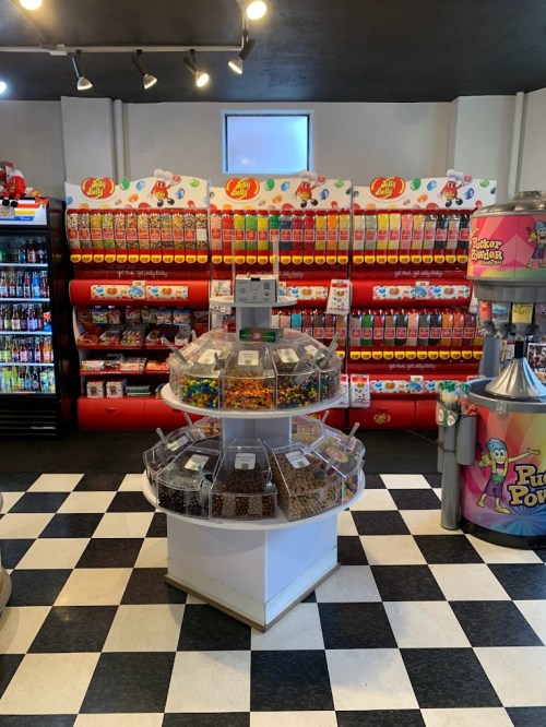 This Candy Store in Kentucky Is Straight Out Of A Fairytale