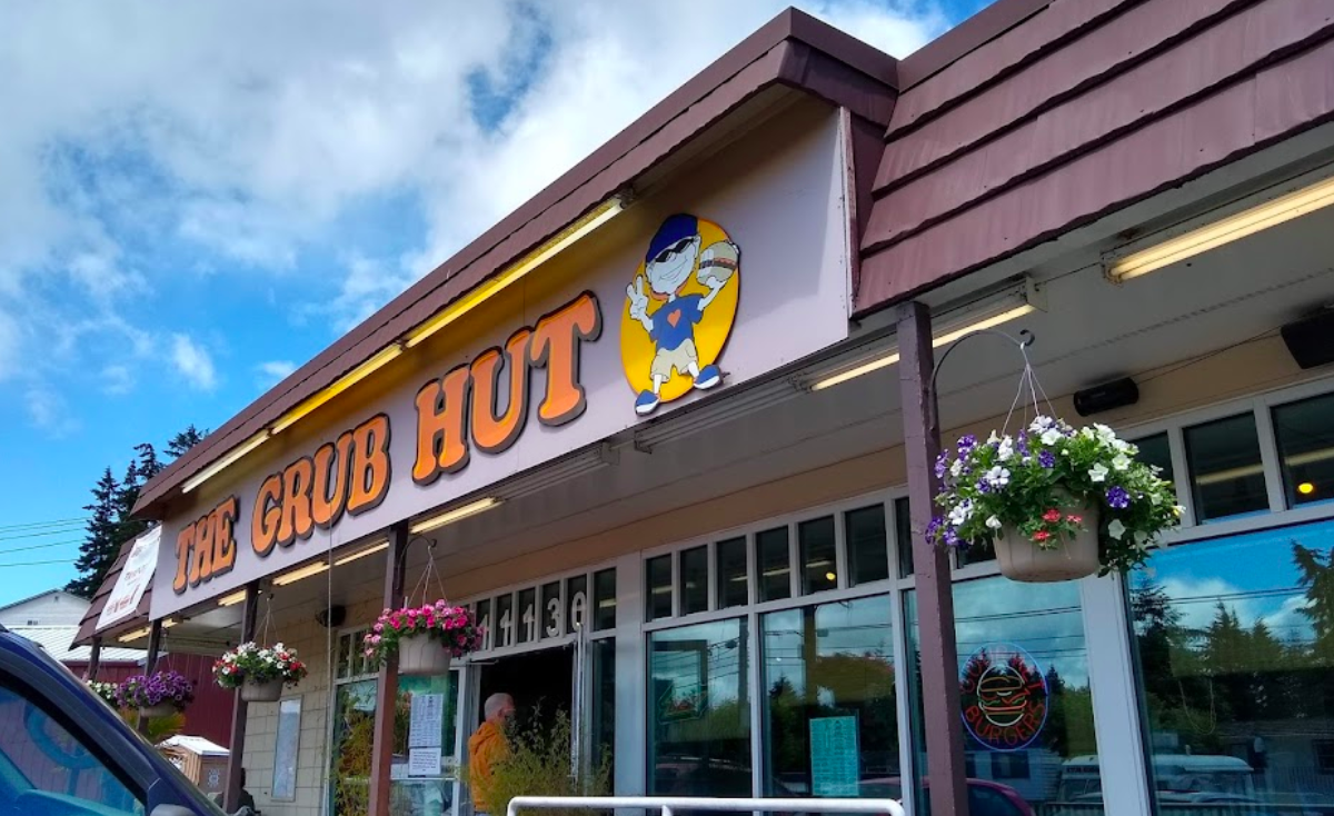 The Grub Hut Has The Best Burgers In Washington