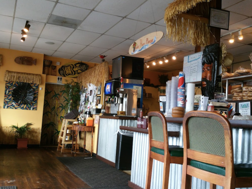 The Grub Hut Has The Best Burgers In Washington