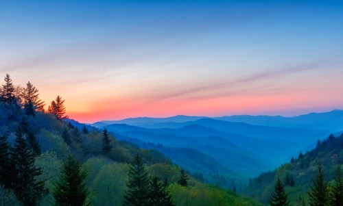 An Epic Eastern U.S. Road Trip To See The Best Windshield Views