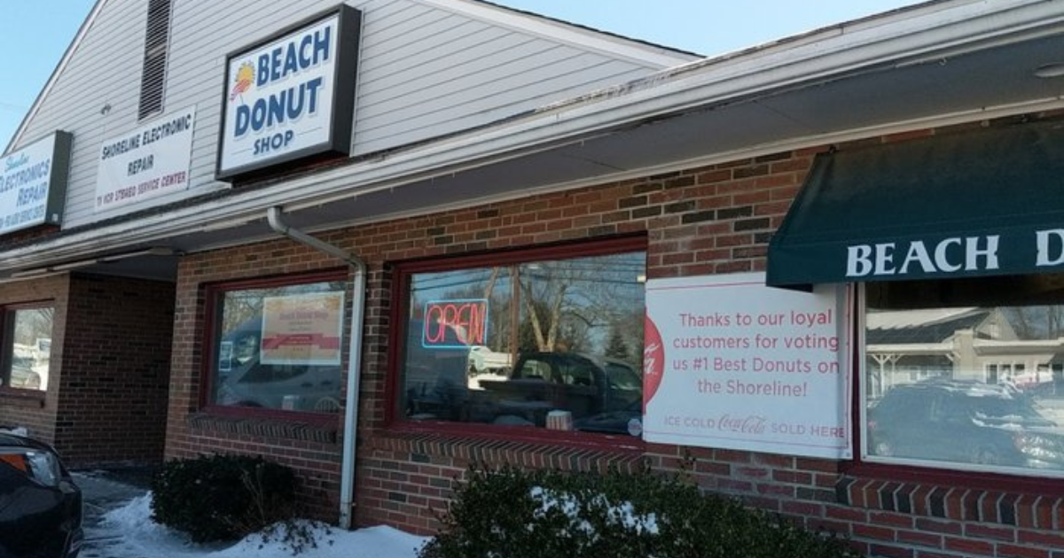 Clinton Beach Donut Shop In Connecticut Is So Tasty