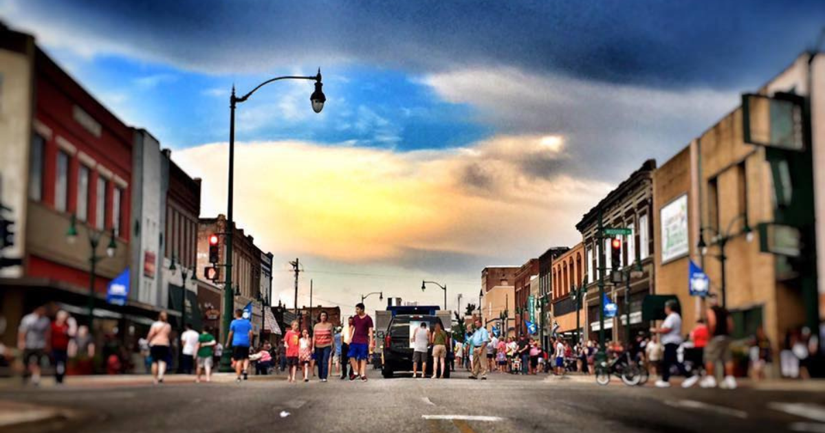 This Enchanting And Historic Town In Oklahoma Is The Perfect Day Trip ...
