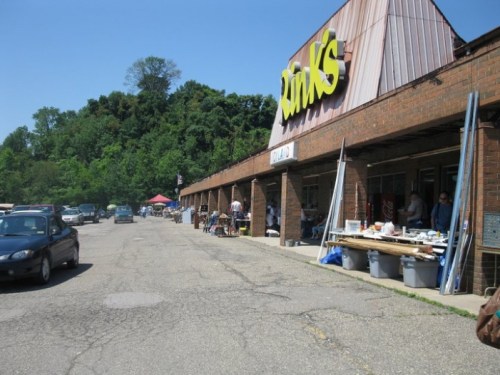 The 16 Best Flea Markets In Ohio You Should Visit This Season