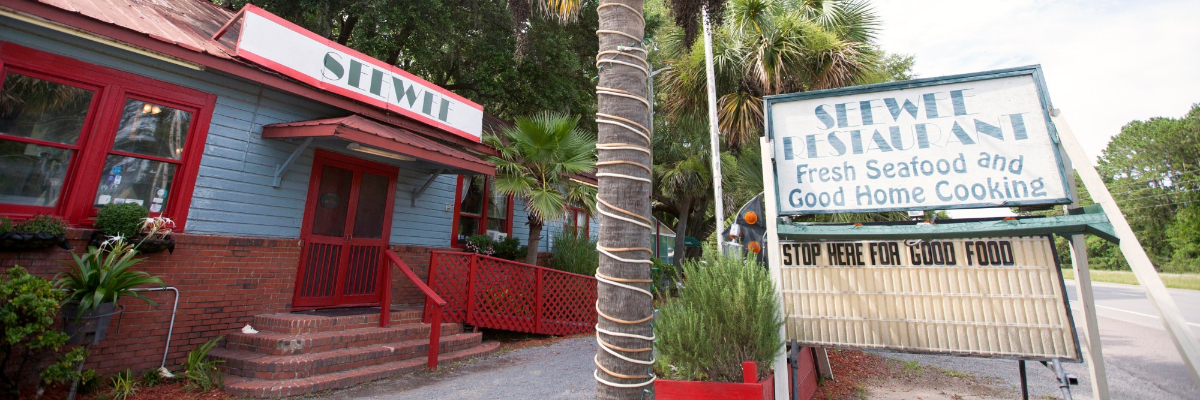 Find The Best Fried Seafood In South Carolina At This Hidden Gem