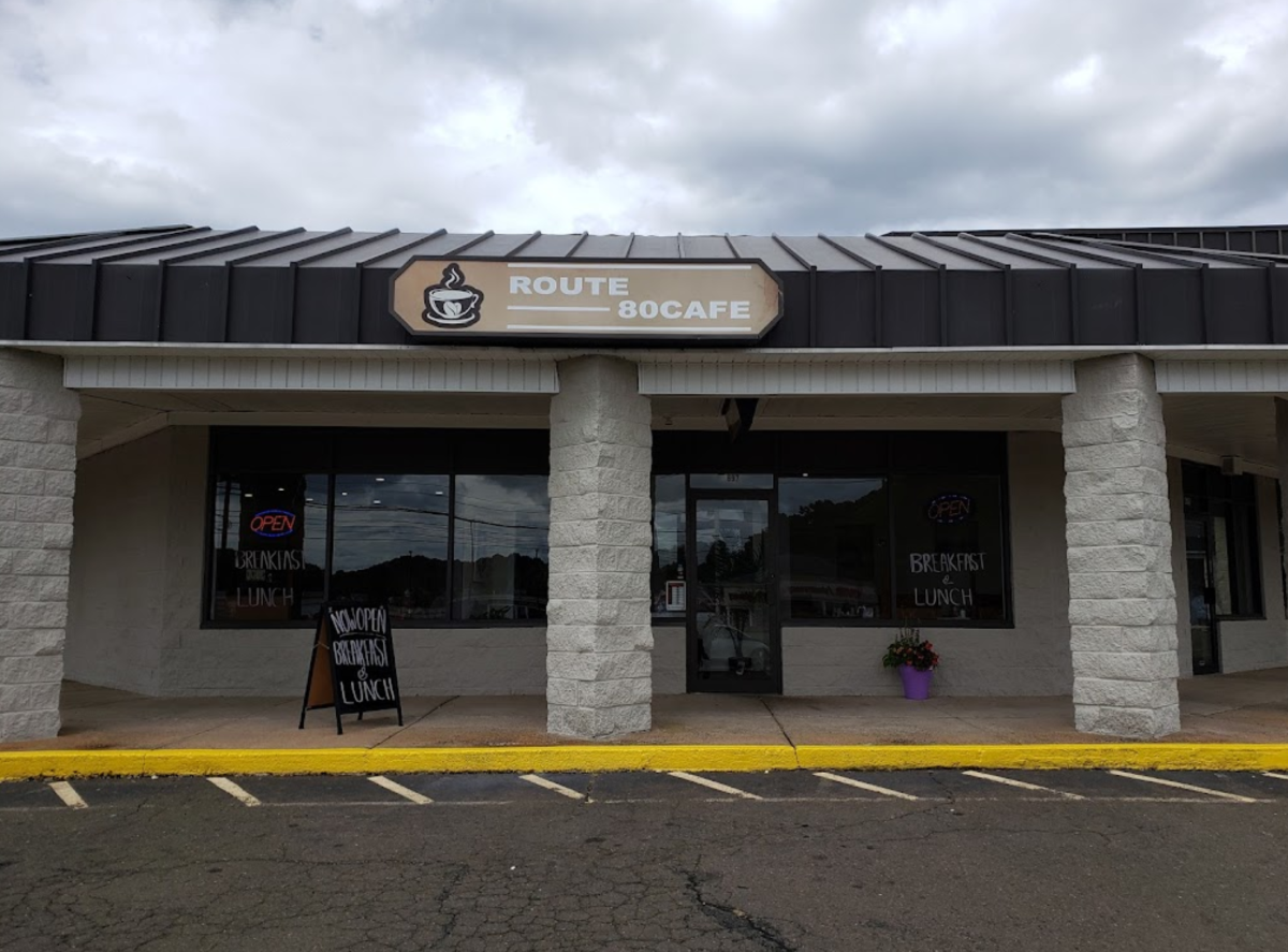 Route 80 Cafe In Connecticut Is Incredibly Delicious
