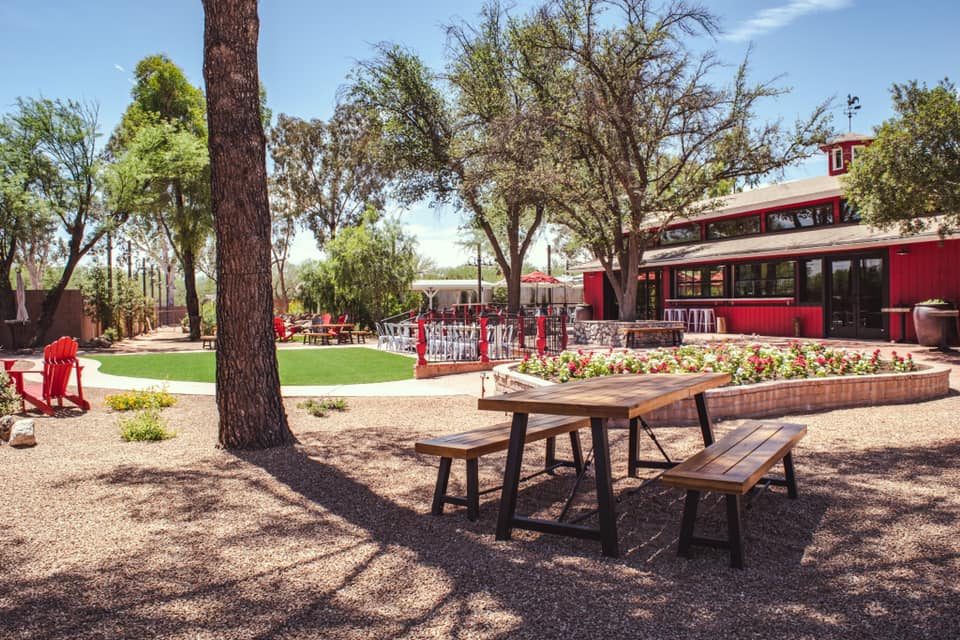 Best American Restaurants In Arizona: The Barnyard