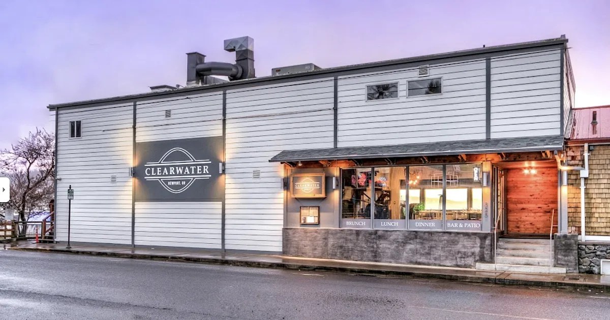 Few People Know One Of The Nicest Restaurants In America Is Hiding In ...