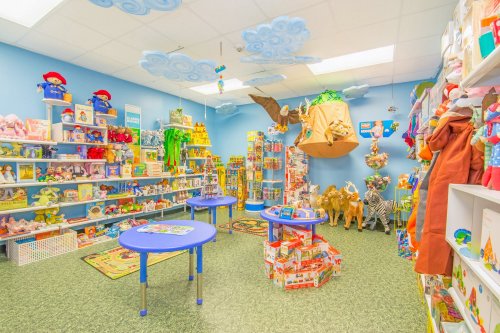 Sweet Pete's Candy Is A Massive Candy Store In Jacksonville, FL