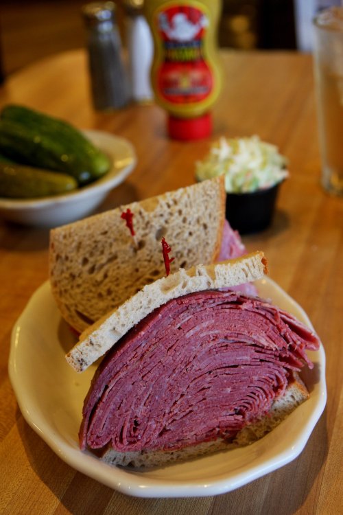 Best New York-Style Deli In Houston, Texas: Kenny & Ziggy’s