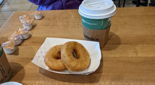 People Go Wild Over Pikes Peak Donuts In Colorado