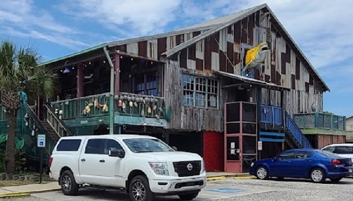 This Rustic Shack Restaurant In South Carolina Serves Up Heaping ...