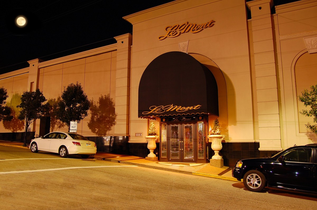 Dine At LeMont, A Five-Star Restaurant In Pittsburgh, Pennsylvania