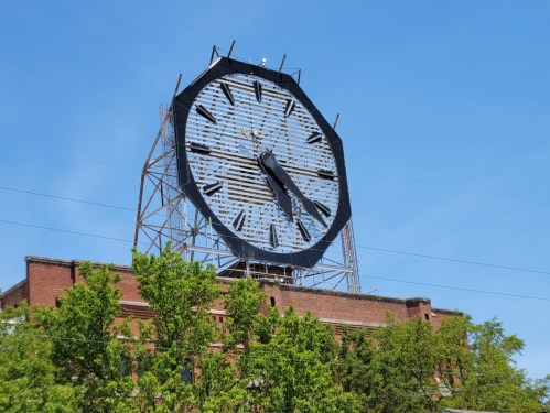 View One Of The World's Largest Clocks From Louisville, Kentucky