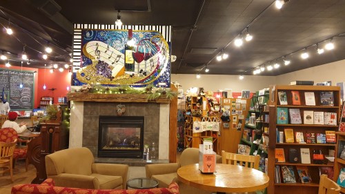 Book Nook And Java Shop: Bar And Bookstore In Michigan