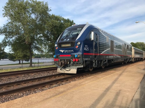 Missouri River Runner: Best Scenic Train Ride In Missouri