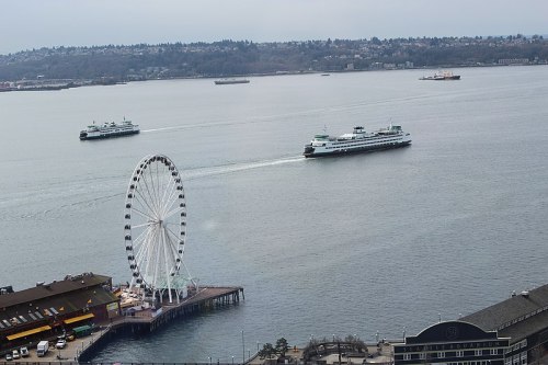 Enjoy Fine Dining Inside a Ferris Wheel Gondola In Washington