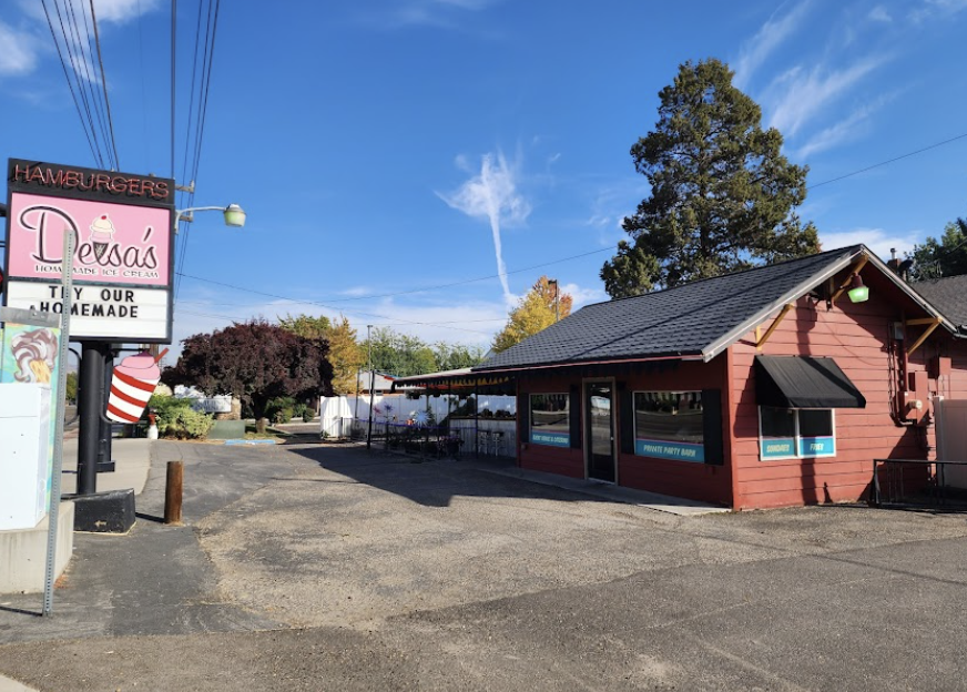 Delsa's Ice Cream Parlour: Old-School Eatery In Boise, Idaho
