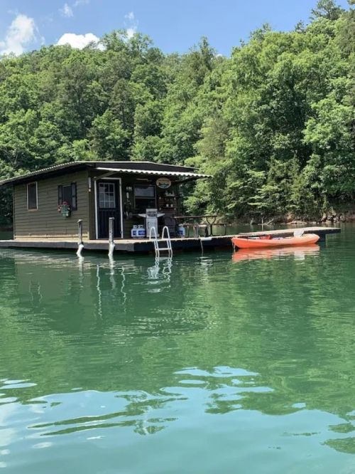 Rent A Floating Boathouse Vacation Home In Bryson City, NC