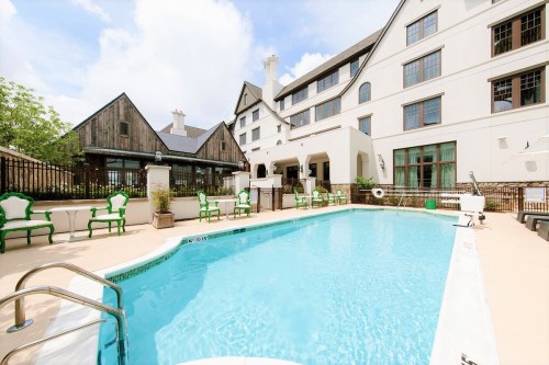 Best Hotels In Alabama: 14 Amazing Places to Stay