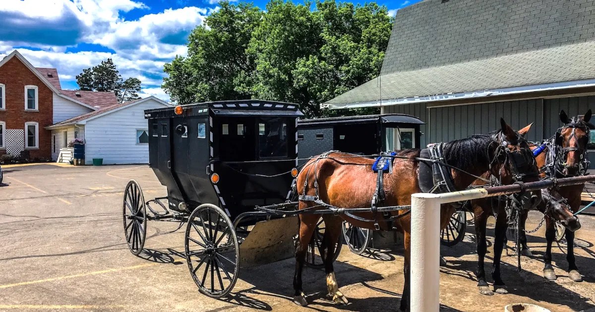 Clare Is One Of The Most Charming Amish Towns In Michigan