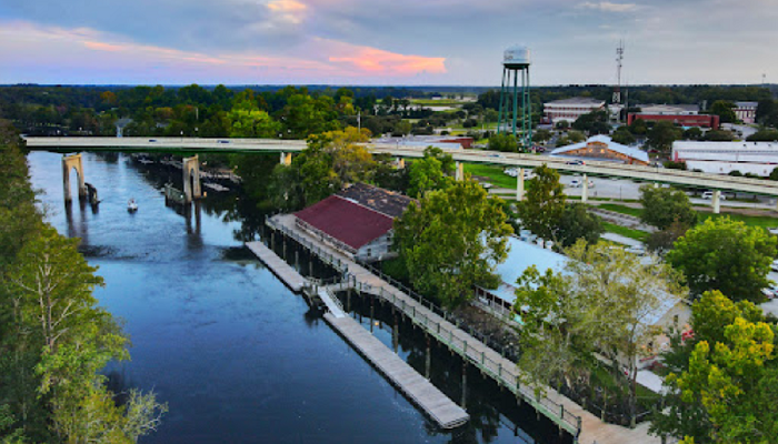 The Magical River Walk In South Carolina That Will Transport You To ...