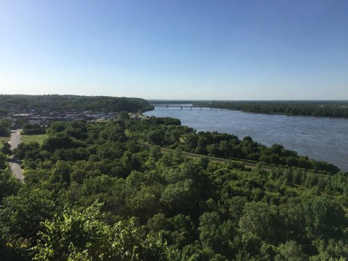 Explore the Scenic Little Dixie Highway of Great River Road in Missouri
