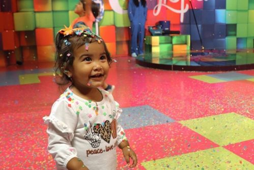 Dive Into A Marshmallow Pit At Candytopia In Ohio This Spring