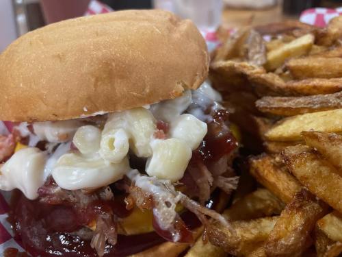 Backwoods Burger Bar Has The Biggest Burgers In Tennessee