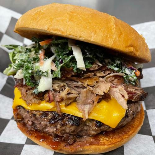 Backwoods Burger Bar Has The Biggest Burgers In Tennessee