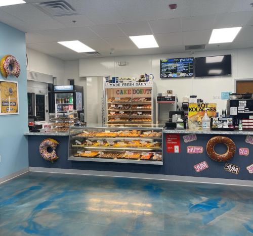 The Epic Donut Shop In Indiana Where Everything's Made Fresh