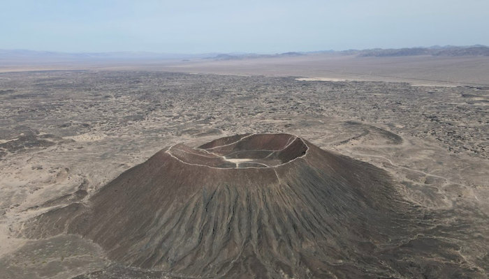 Amboy Crater: A Little-Known Volcano In The Mojave Desert
