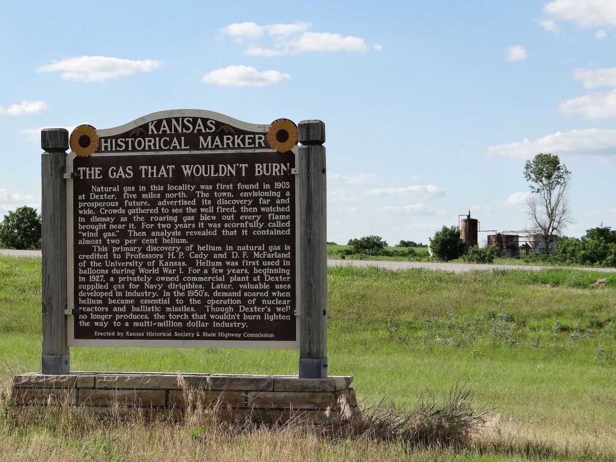Did You Know There Is Natural Helium In Dexter, Kansas?