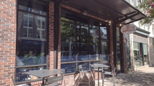 Best Celebrity-Owned Restaurant In Kentucky: Nic & Norman's