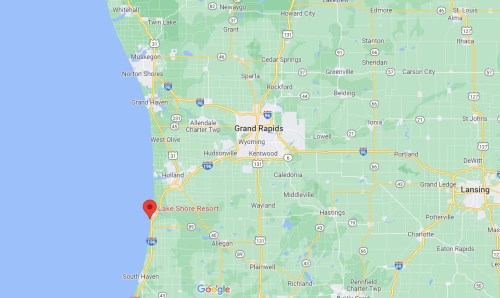 Lake Shore Resort: A Beachfront Resort In Saugatuck Michigan